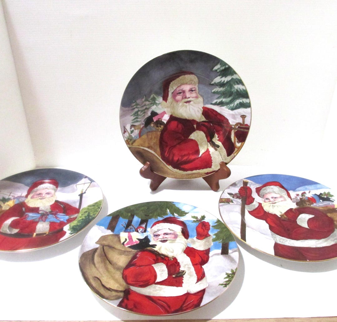 Vintage Santa Snack Plates: Porcelain With Gold Accents - American ...