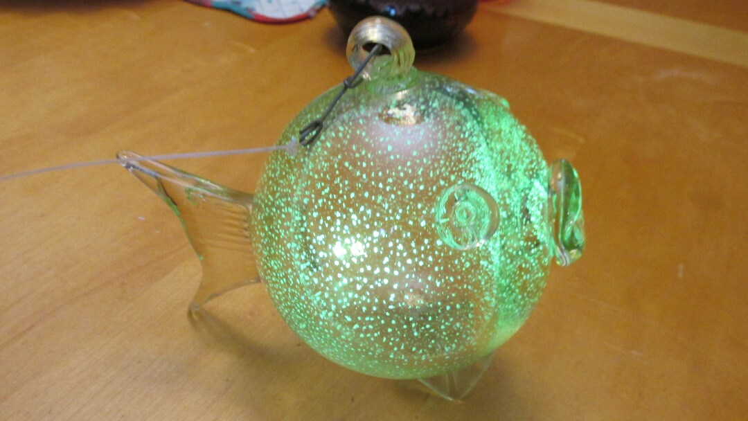 Hand Blown Kissing Blow Fish Figure Art Glass, Glows - Etsy