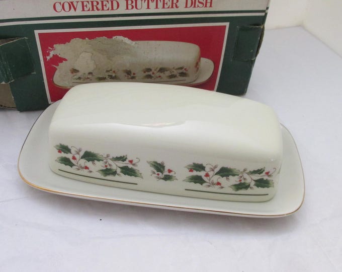 Porcelain Ware Butter Dish, Holly Leaf & Berry Design 8 In, Made in ...