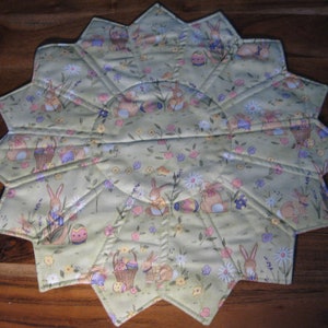 Paisley Table Topper, Dresden Plate Table Topper, Reversible Table ...