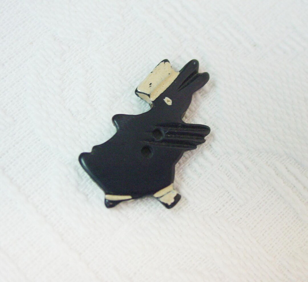 Cute Vintage Bakelite Realistic Button Duck With Painted Details, Dark ...