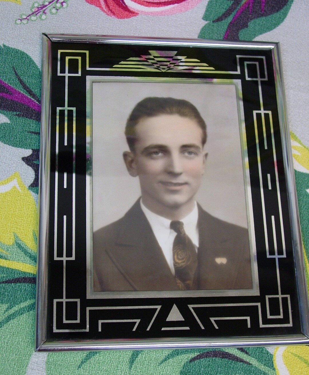 Very Nice Vintage Art Deco Picture Frame Reverse Painted Black & Silver ...
