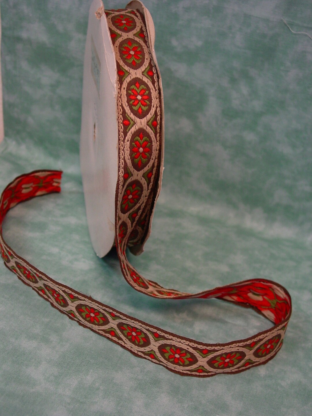 Beautiful Vintage Embroidered Trim 1 1/8 Wide Tan, Red, Green ...