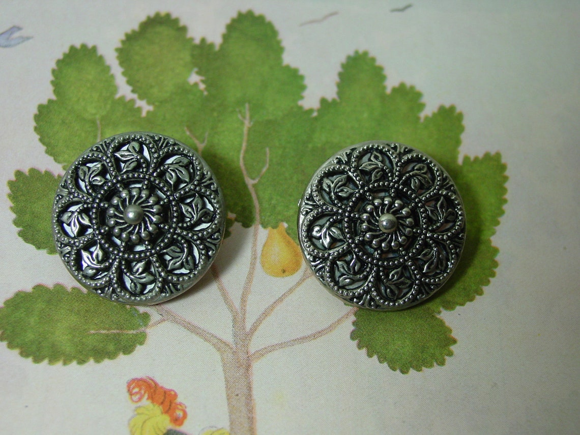 Two Pretty Vintage Mirror Back Buttons Silver Metal 1 - Etsy