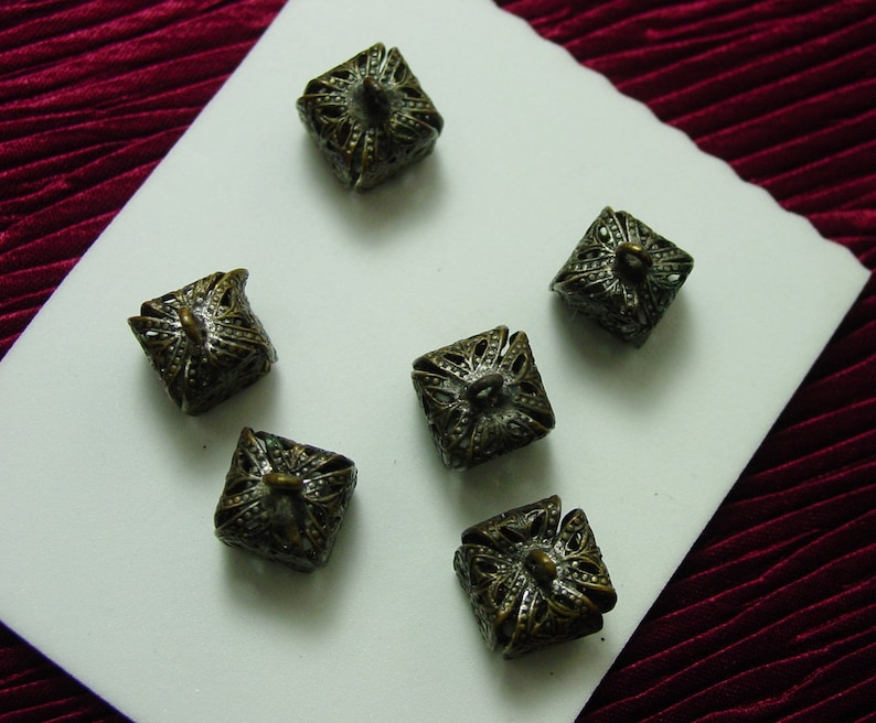 6 Antique Metal Filigree Cut Bird or Cricket Cage Buttons | Etsy