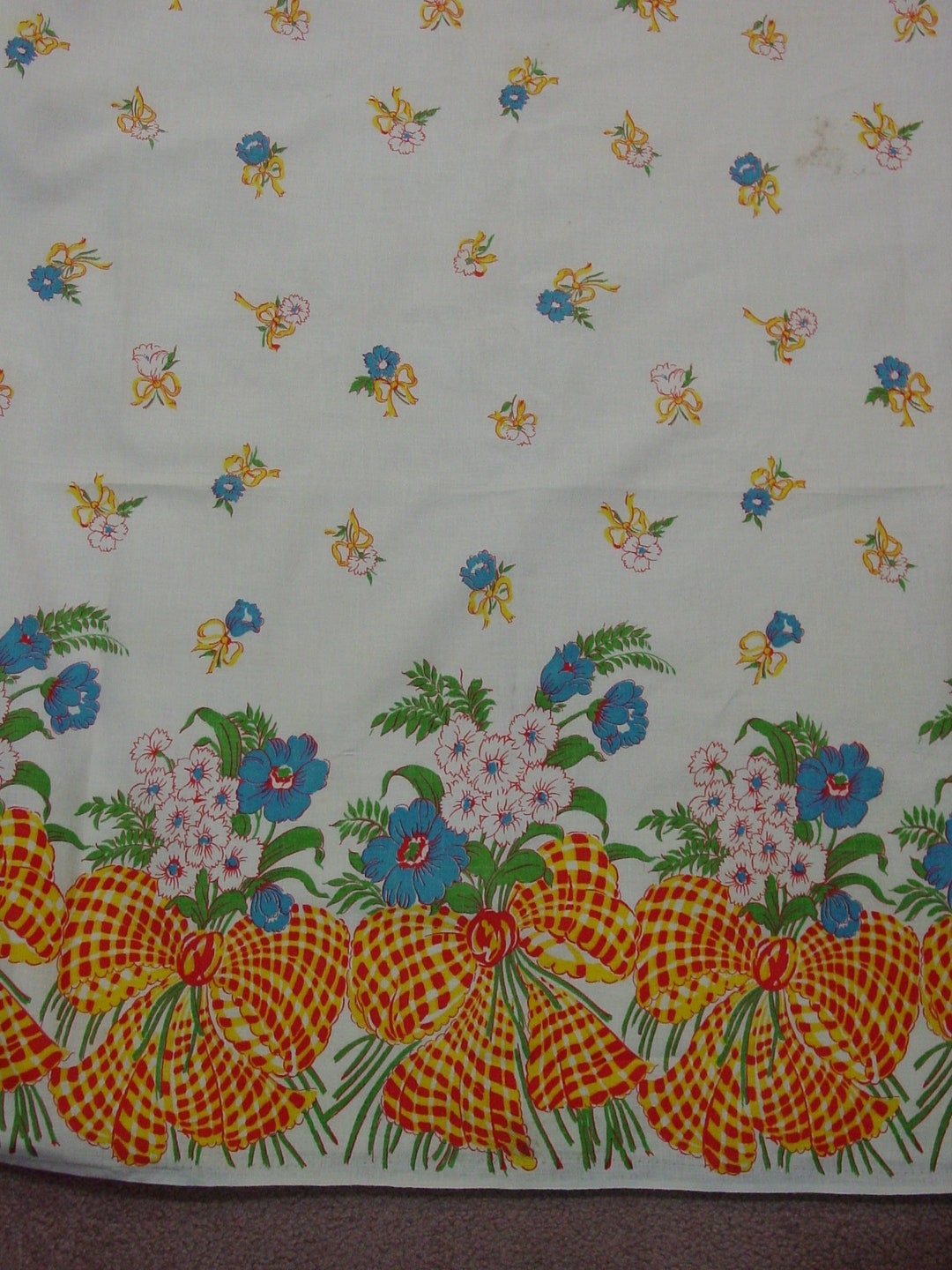 Beautiful Vintage Feedsack Fabric Border Print 37 X 43 1/2 Big Bows on ...