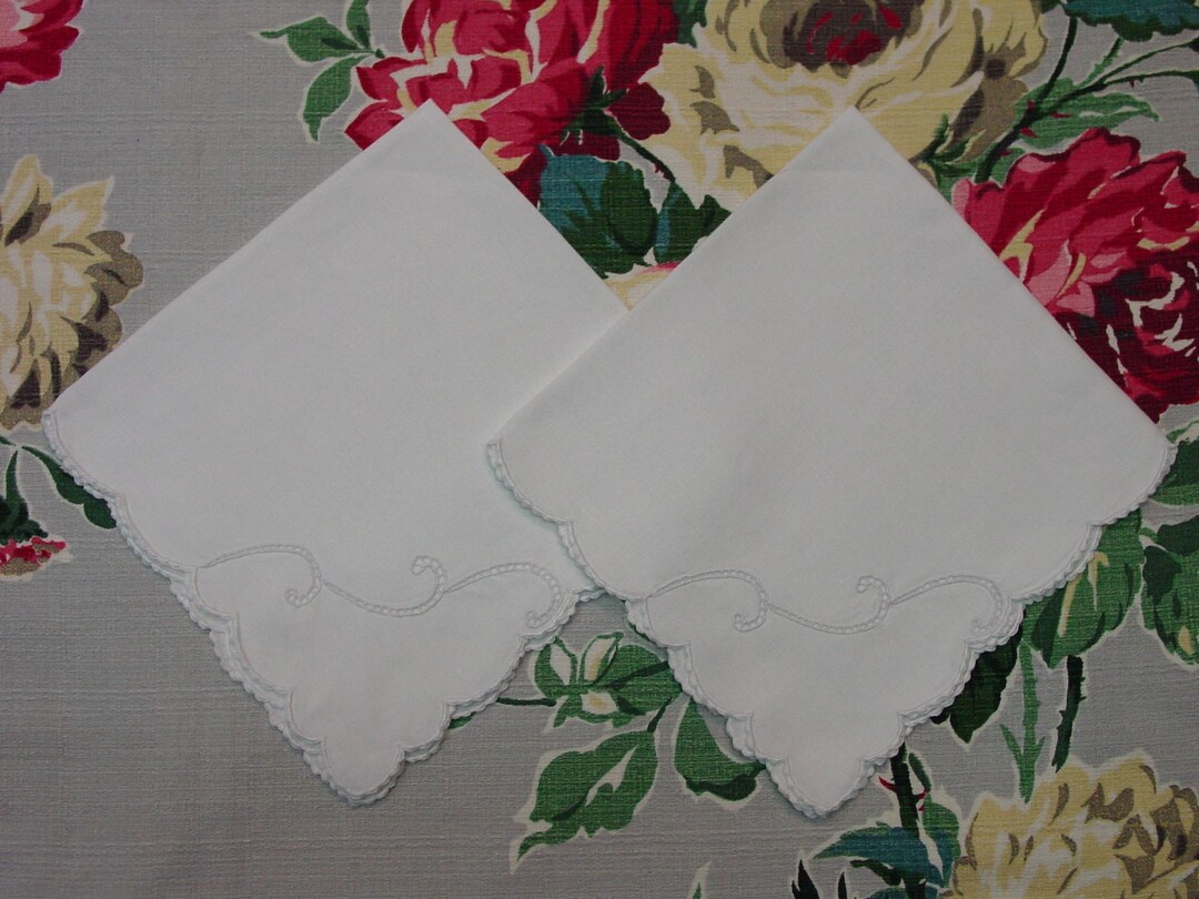 Two Beautiful Marghab White Linen Napkins "simplicity" Pattern 16" - Etsy