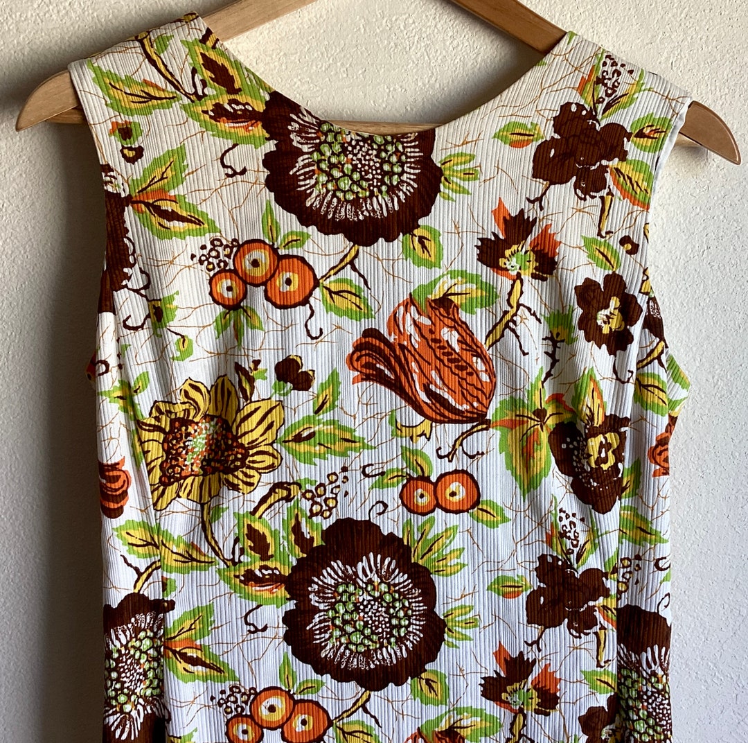 70s Psychedelic Cottage Core Dress Peep Hole Button Back Handmade ...