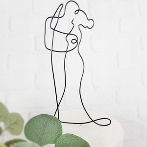Kissing Dancing Couple Wire Wedding Cake Topper Bride Groom Minimalist ...