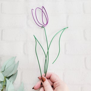 Tulip Flower Sculpture Wall Hanging Single Line Art Decoration Floral ...