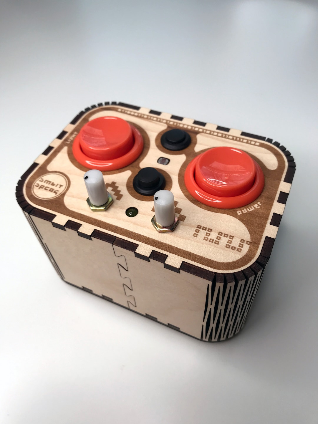 APC04 Retro Orange Arcade Button Chiptune Stepped Tone Generator ...