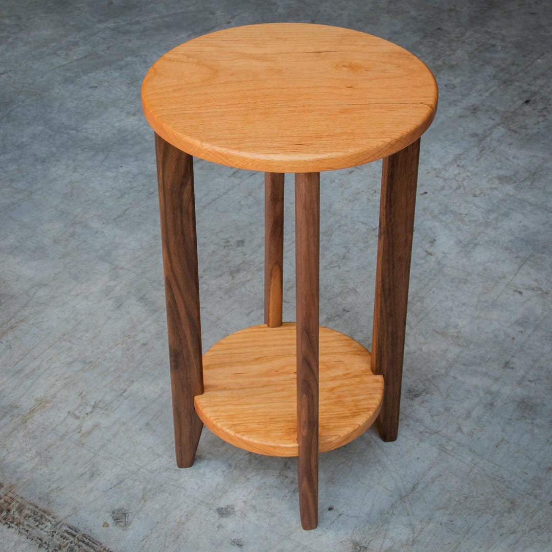 ROUND ACCENT TABLE | Solid American Hardwoods | Permanent Shelf | 12 ...