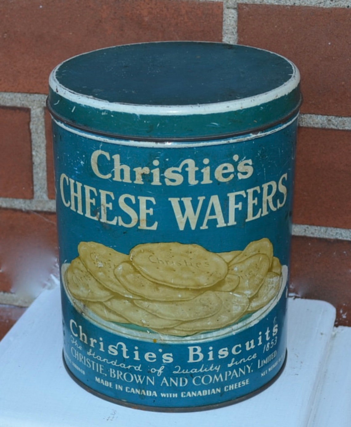 Christie's Cheese Wafers Tin 10 Oz. Made in Canada - Etsy