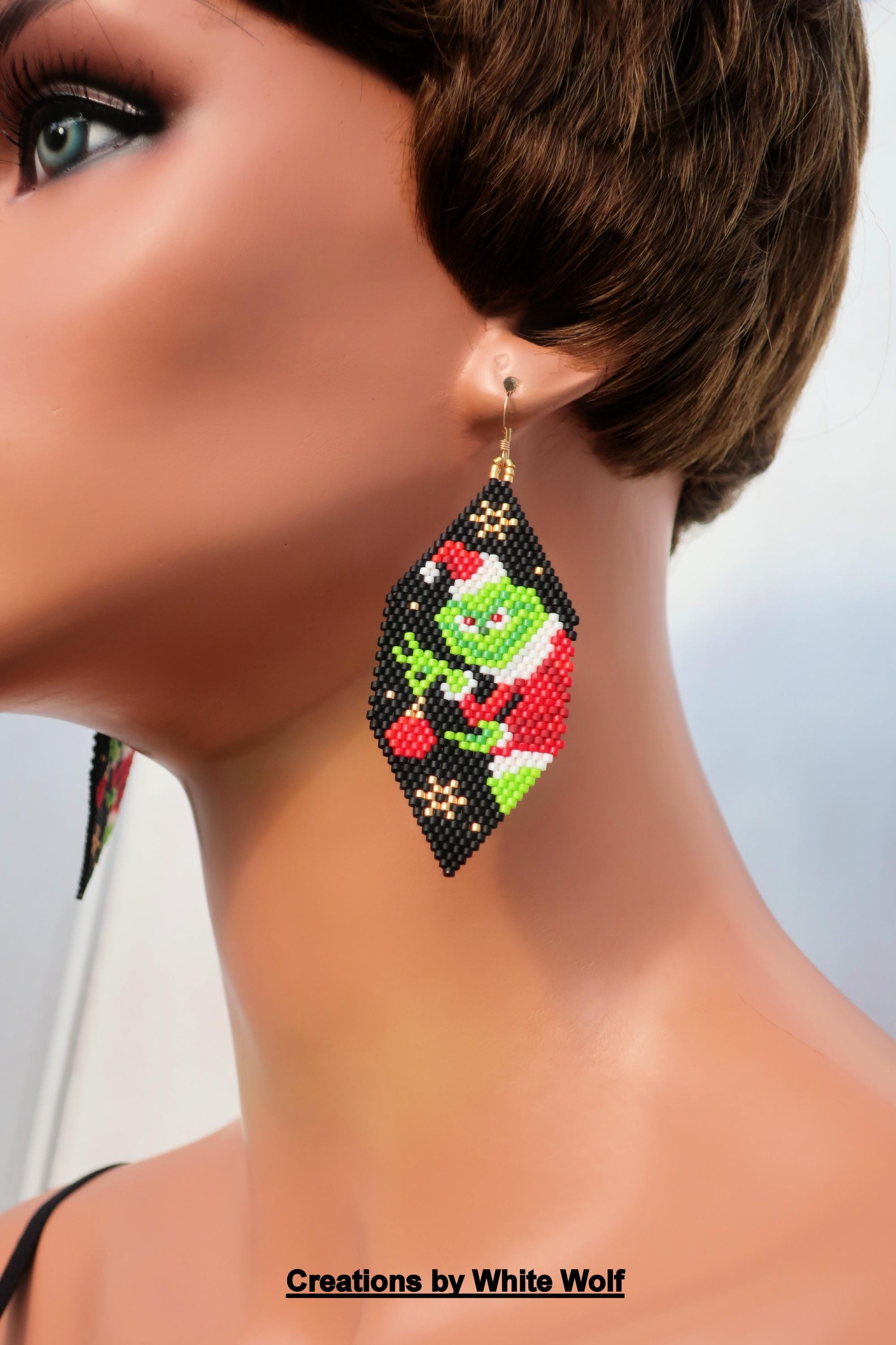 Handmade Beaded Grinch Earrings: Christmas Holiday Jewelry - Etsy