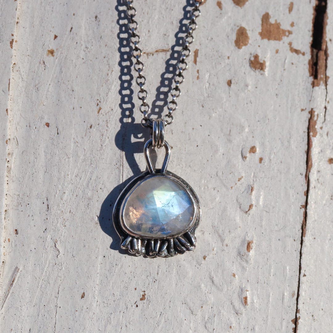 Moon(stone) Jelly Necklace in Sterling Silver - Rainbow Moonstone ...