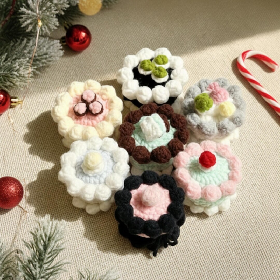 Mini Cake Crochet Patterns, Adorable Amigurumi Crochet, Dessert Crochet ...