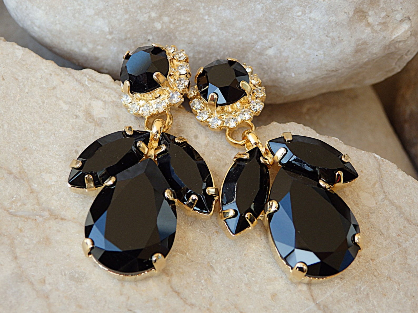 Black evening earrings. Black elegant earrings. Black | Etsy