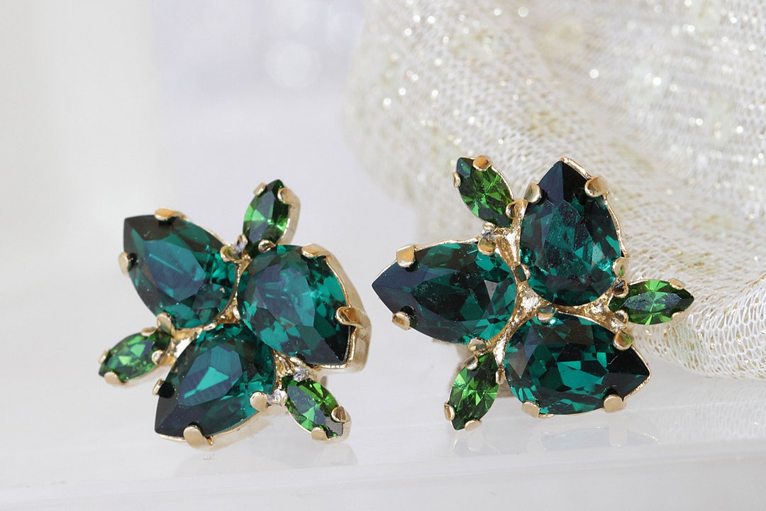 EMERALD STUD EARRINGS, Green Gold Earrings, Crystal, Emerald Crystals ...