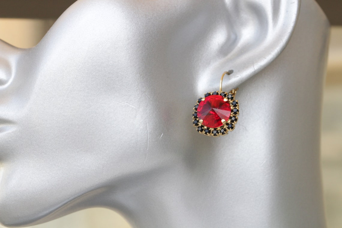 RED GARNET EARRINGS Red Earrings Dark Red Earrings Crystal - Etsy