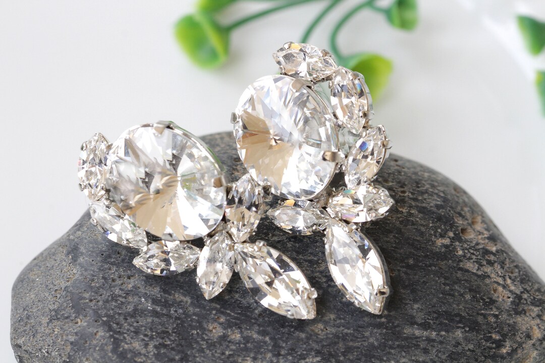 CRYSTAL BRIDAL CLUSTERS, White Crystal Earrings,cluster Stud Earrings ...