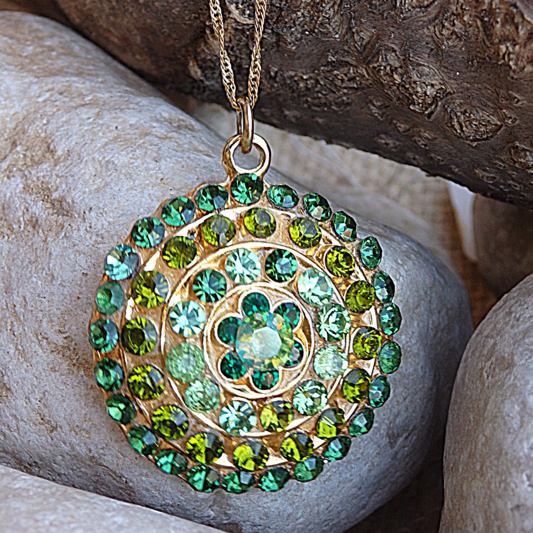 Green Necklace, Round Green Pendant, Green Crystals Jewelry, Green ...