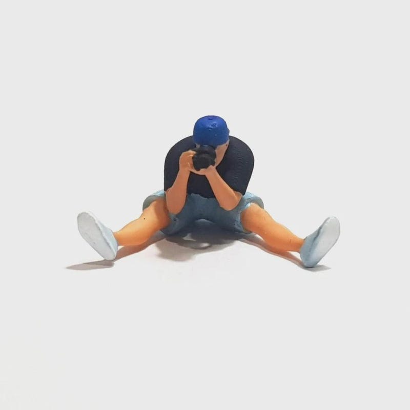 Black Figure 1/64 - Etsy