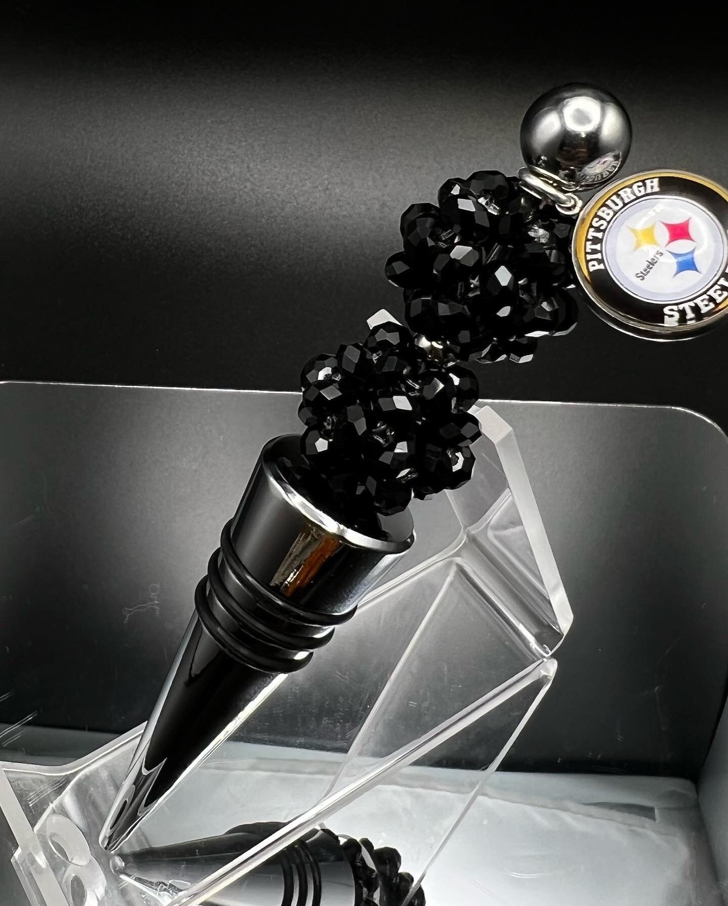 Handmade Wine Bottle Toppers, Wine Stoppers, Bling Bar Ware, Hostess ...