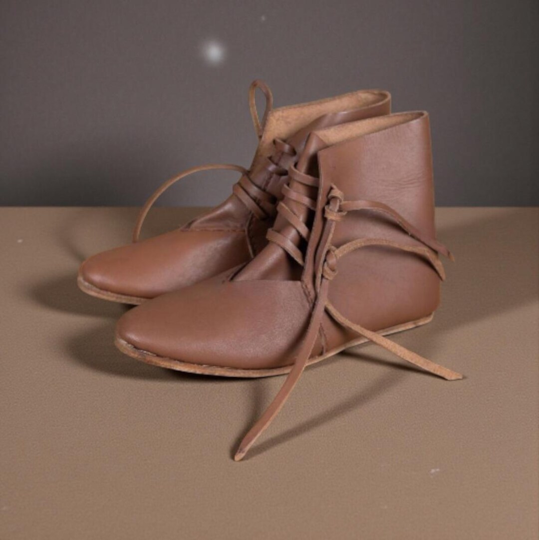 Baynard Castle Styled Medieval Ankle Boots: Renaissance, LARP, HMB, and ...