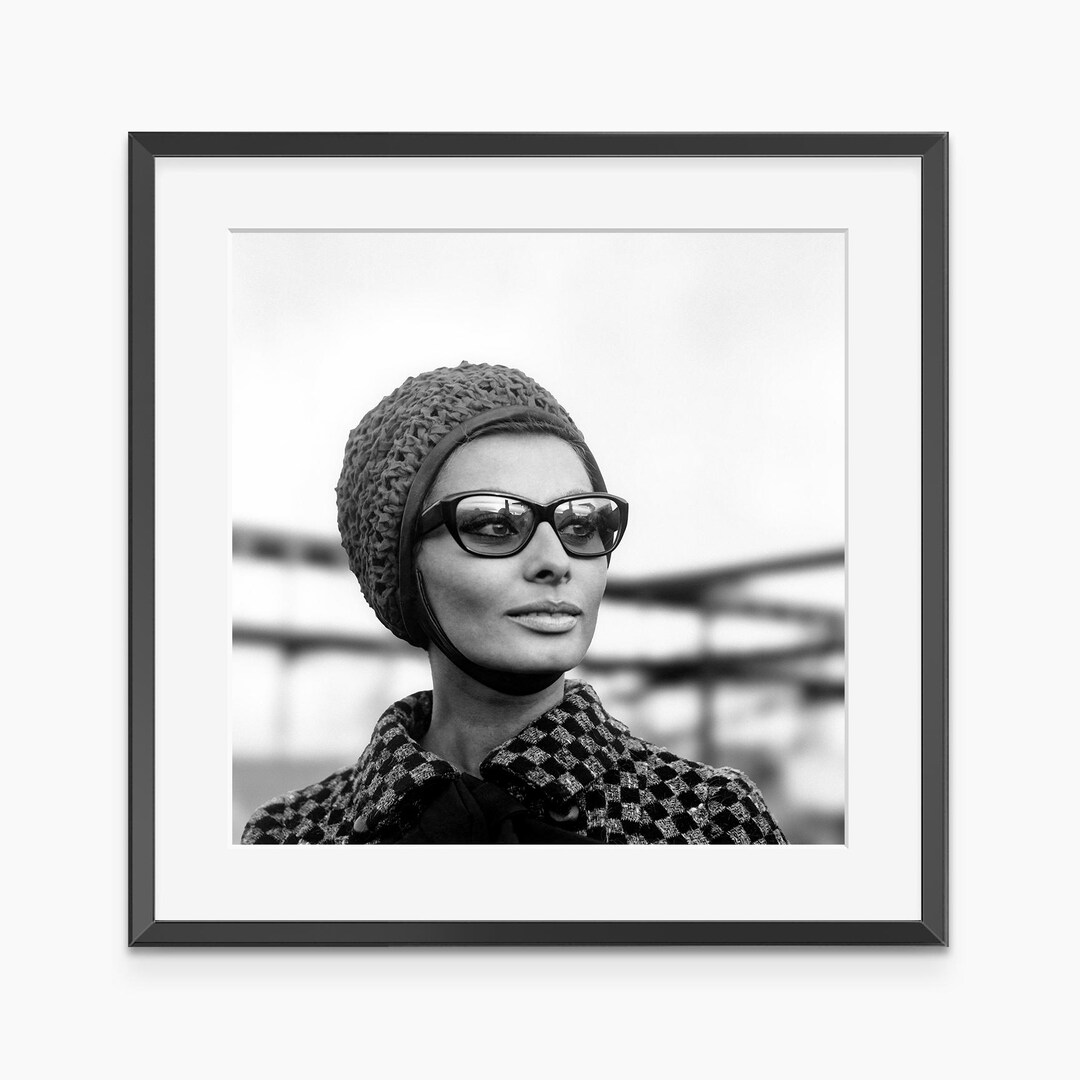 Sophia Loren, Photography Prints, Sophia Loren Poster, Retro Poster ...