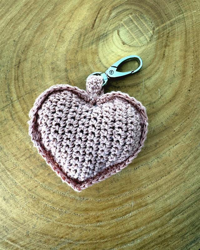 Hooked on Love — Crochet Heart Keychain - Etsy