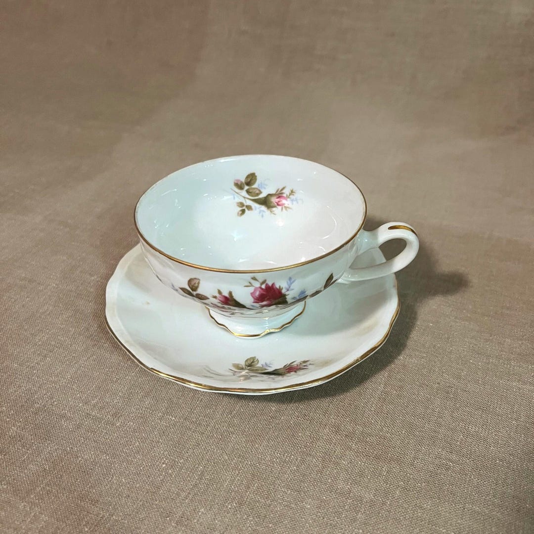 Set of 2 Moss Rose Tea Cups With 1 Saucer - Etsy