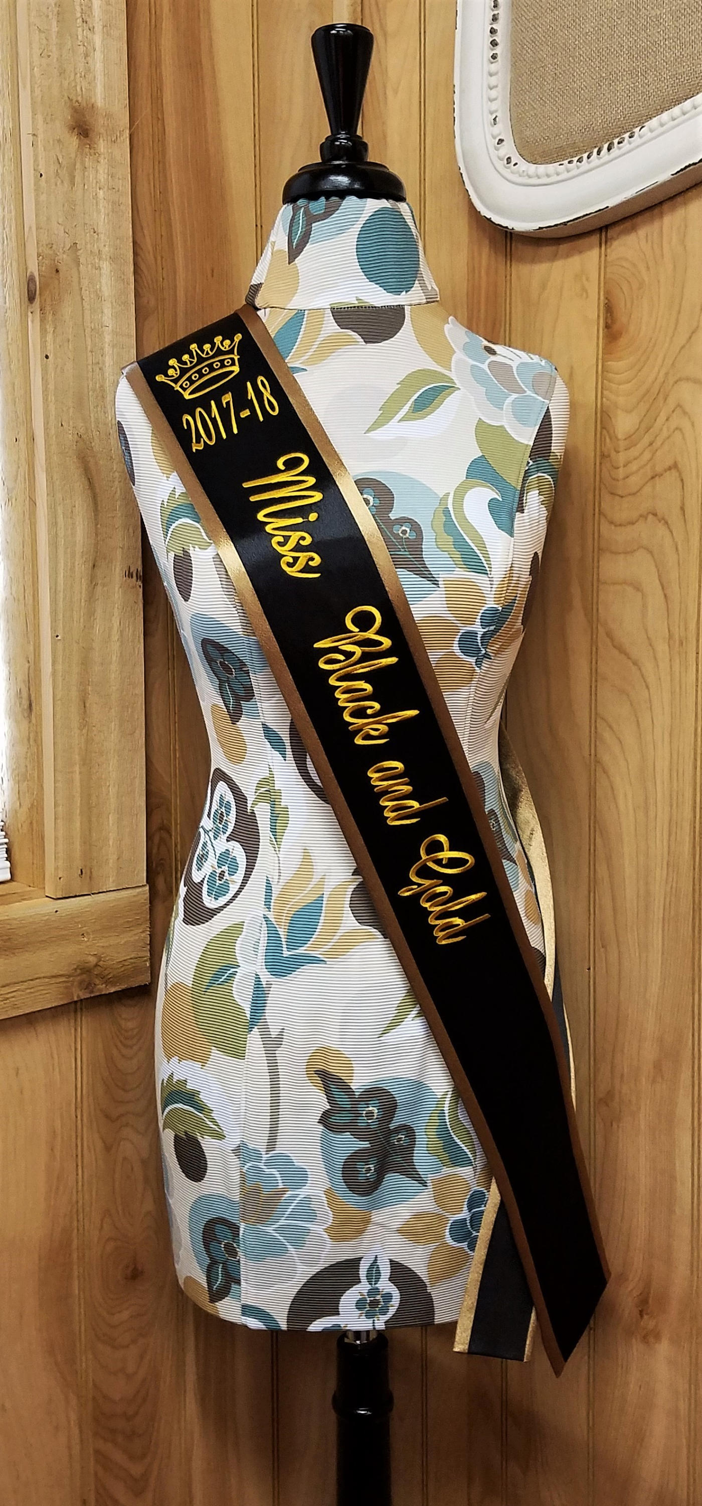 Embroidered Pageant Sash: Custom Satin Queen Sash - Etsy