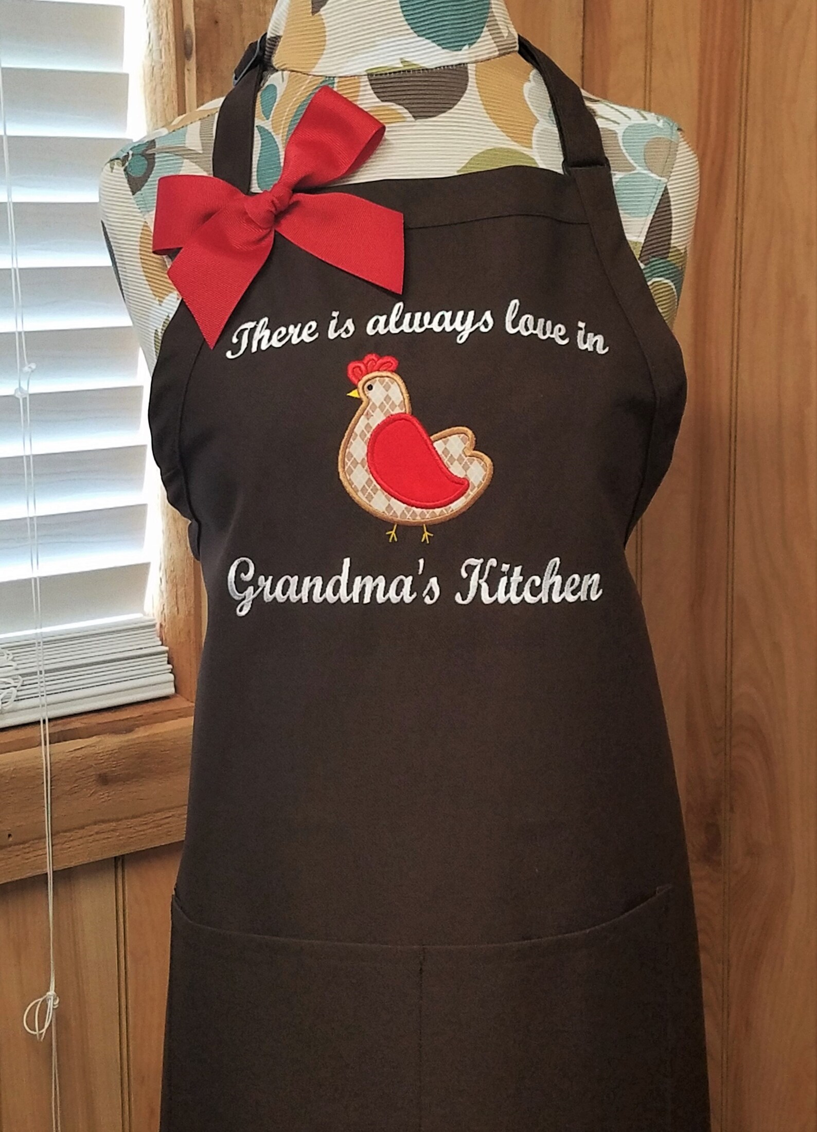 Personalized Chicken Applique Apron: Custom Kitchen Gift - Etsy