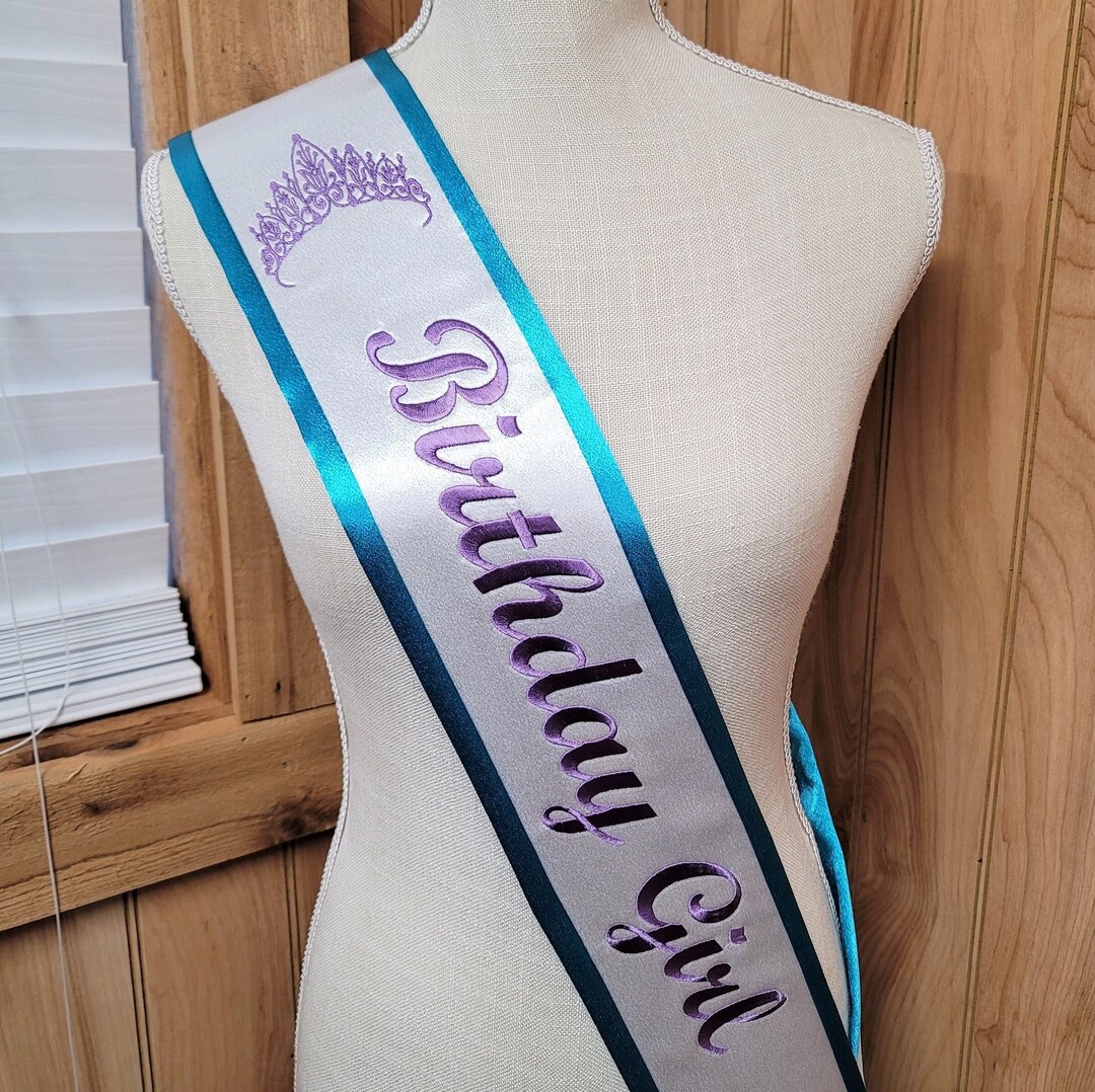 Embroidered Birthday Sash: Personalized Party Favor - Etsy