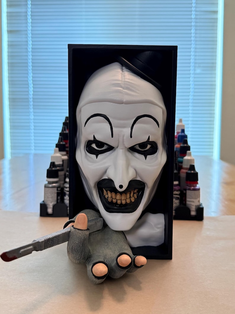 Terrifier Book Nook | Art the Clown - Etsy