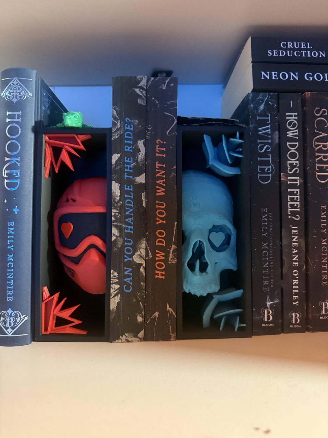 3D Printed Book Nook Set: Navessa Allen Inspired Shadowbox Bookends ...