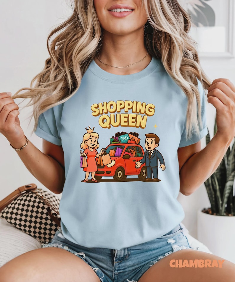 Shopping Queen Cartoon Graphic Tee, Gift for Shopaholics - Etsy
