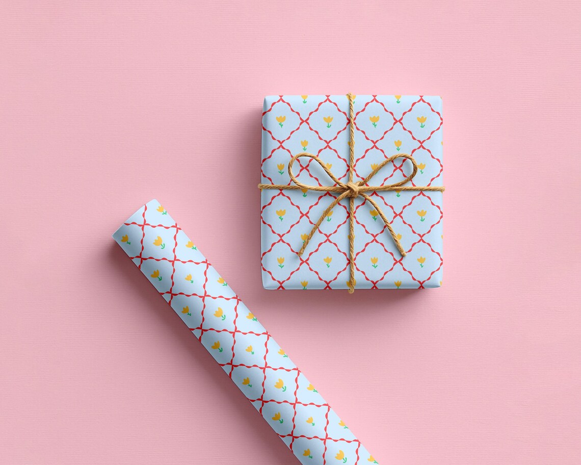 Cute Tulip Seamless Pattern, Spring Flower Diamond Grid Design, Pastel ...