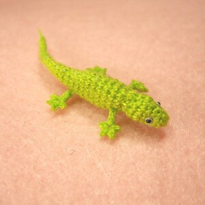 Micro Amigurumi Lizard - Tiny Crochet Mini Gekko Miniature Stuffed ...