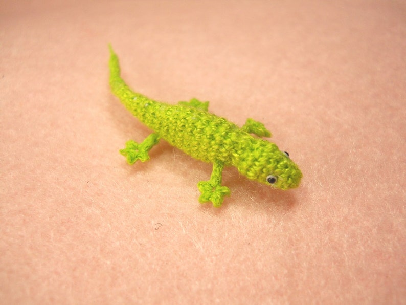 Micro Amigurumi Lizard - Tiny Crochet Mini Gekko Miniature Stuffed ...