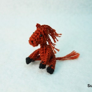 Miniature Chestnut Horse - Micro Dollhouse Miniature Thread Crochet ...