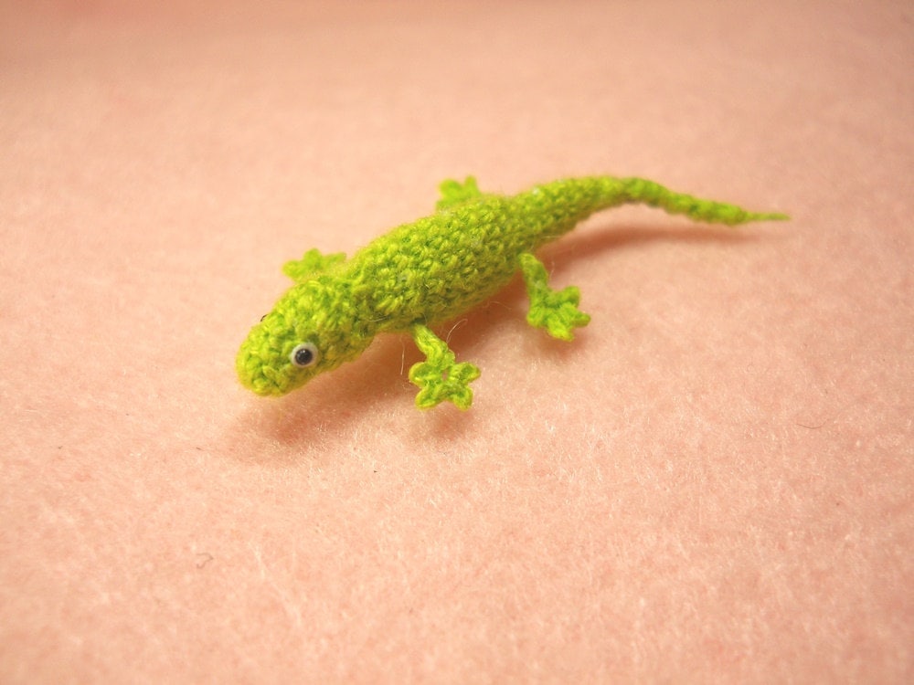 Micro Amigurumi Lizard - Tiny Crochet Mini Gekko Miniature Stuffed ...