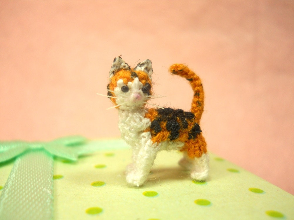 Miniature Calico Cat - Micro Crochet Cat Kitten Amigurumi Stuffed ...