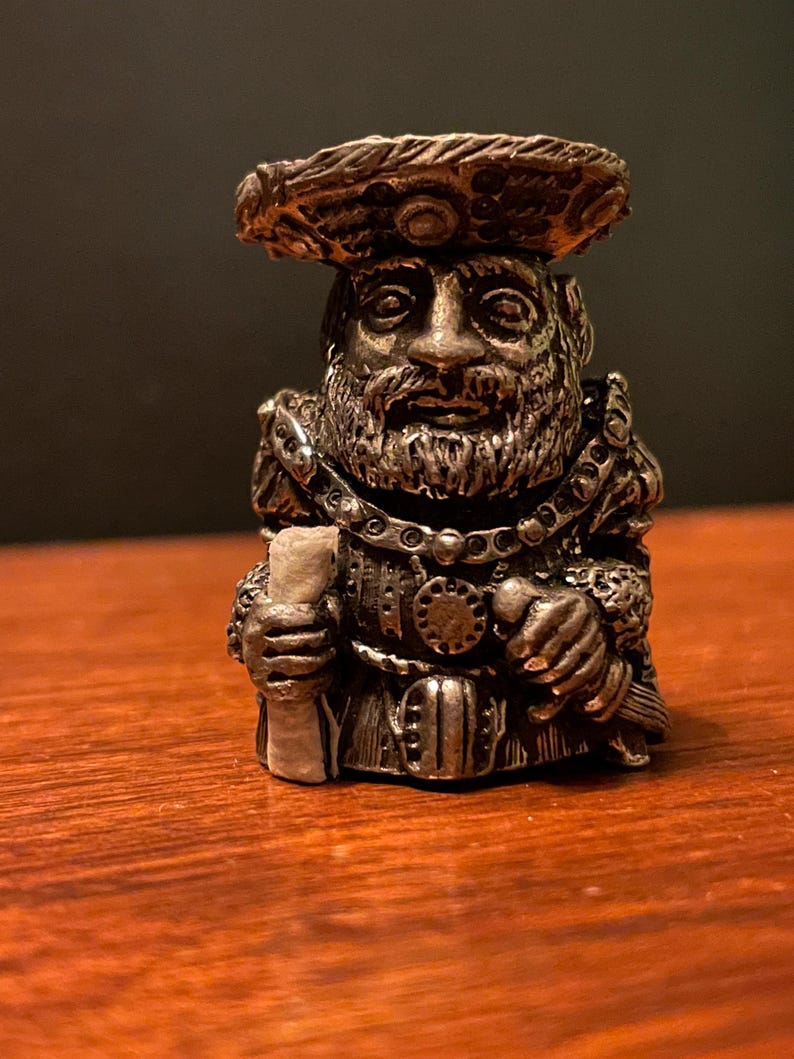 Collectible Metal Thimbles: Henry VIII, Dragon, Frog, Chatsworth House ...