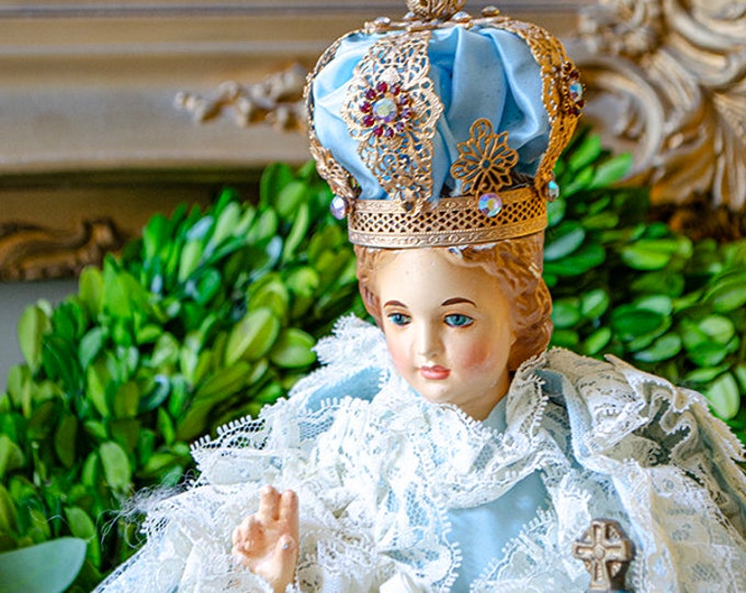 Vintage Infant of Prague Statue With Vestments and Metal Crown - Etsy