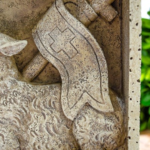 Lamb of God Garden Plaque, Agnus Dei, Wall Decor - Etsy
