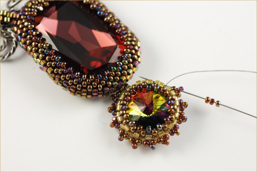 Tutorial for fit for a Queen Beaded and Bejeweled Necklace - Etsy