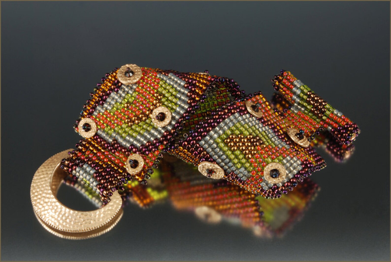 SALE! Tutorial for the "op Art" Cuff - Etsy