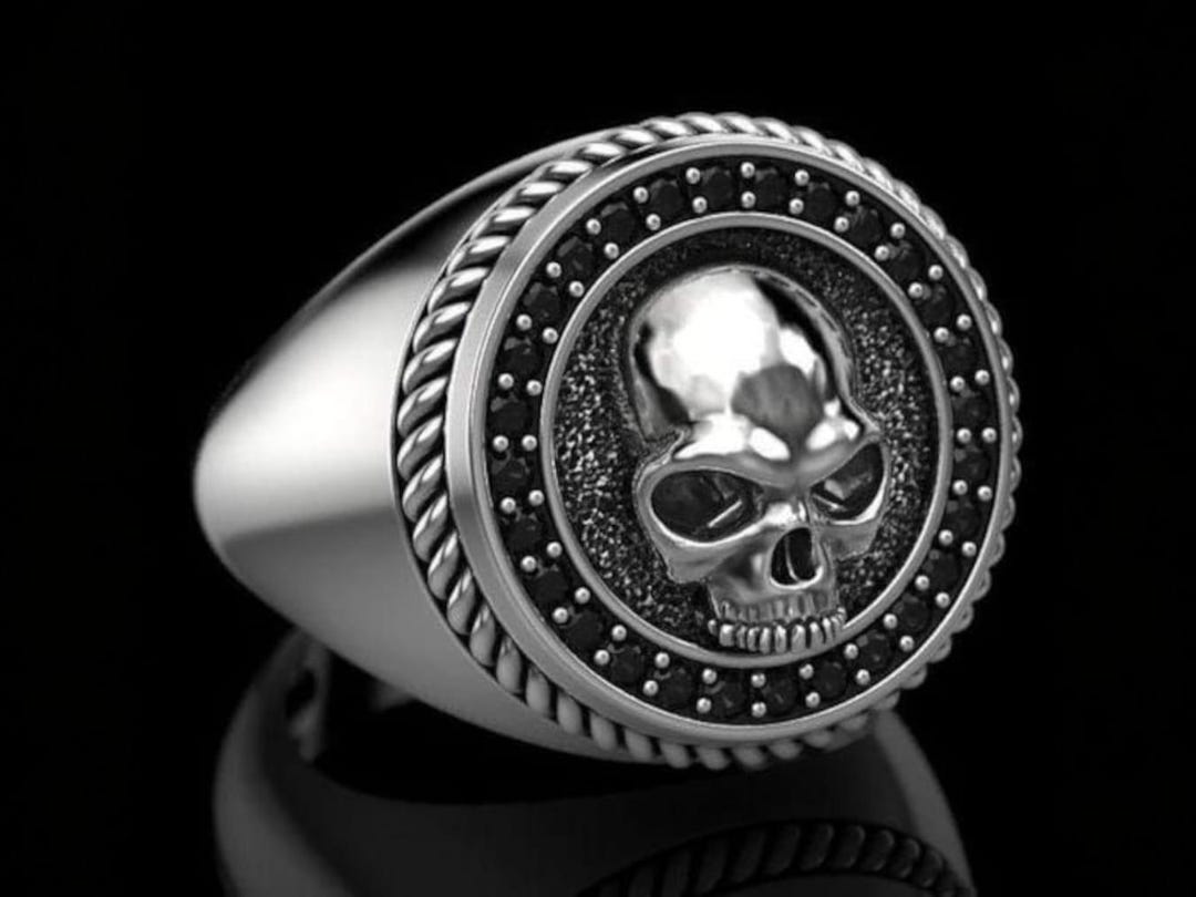 Skulls Ring 3 - Etsy