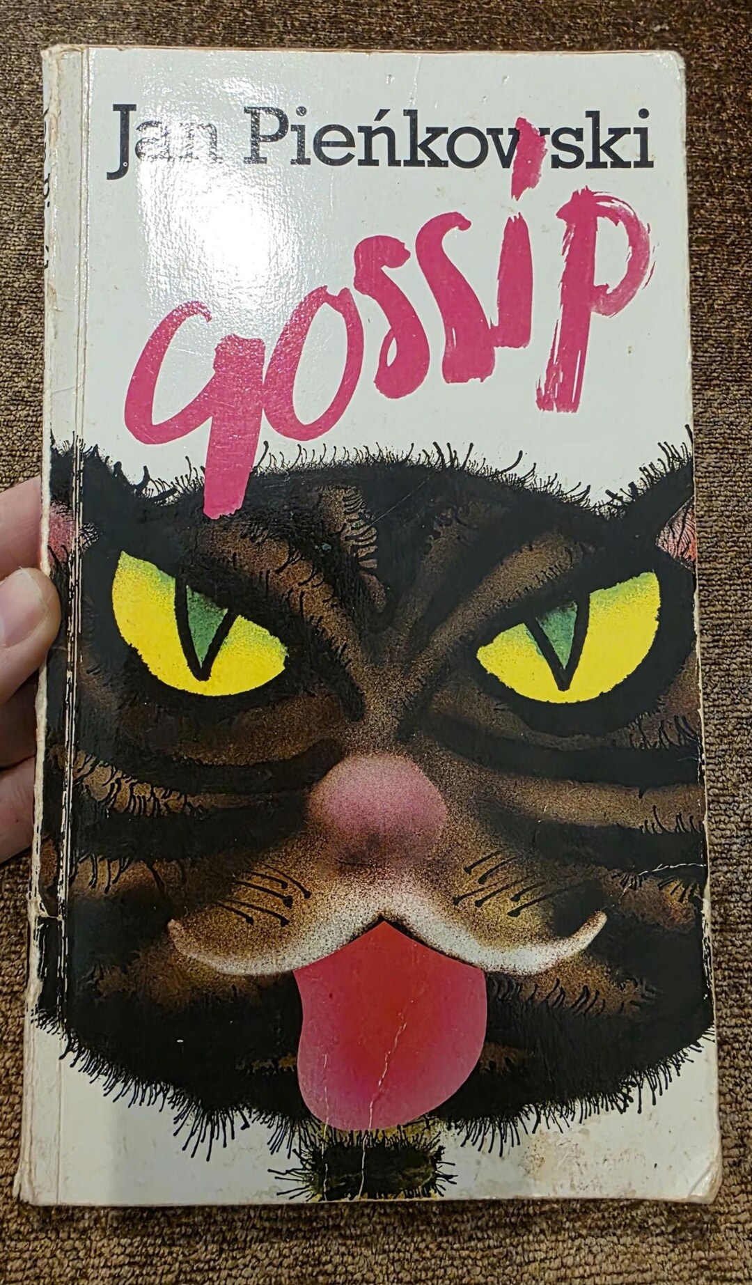 Vintage 1983 Pop-up Book, Gossip, by Jan Pieńkowski. - Etsy Canada
